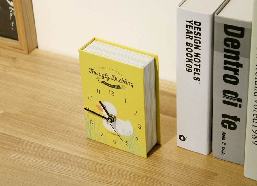 MochiThings: Book Clock