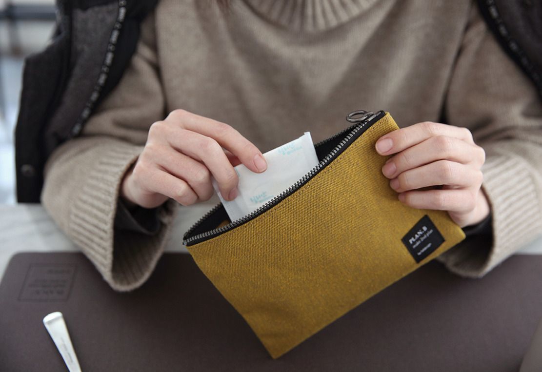 MochiThings: Plan B Medium Slim Pouch