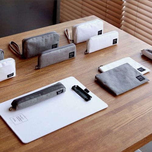 MochiThings: Plan B Medium Slim Pouch