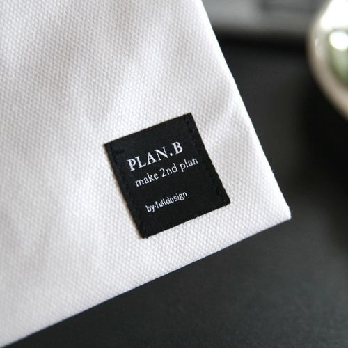 MochiThings: Plan B Medium Slim Pouch