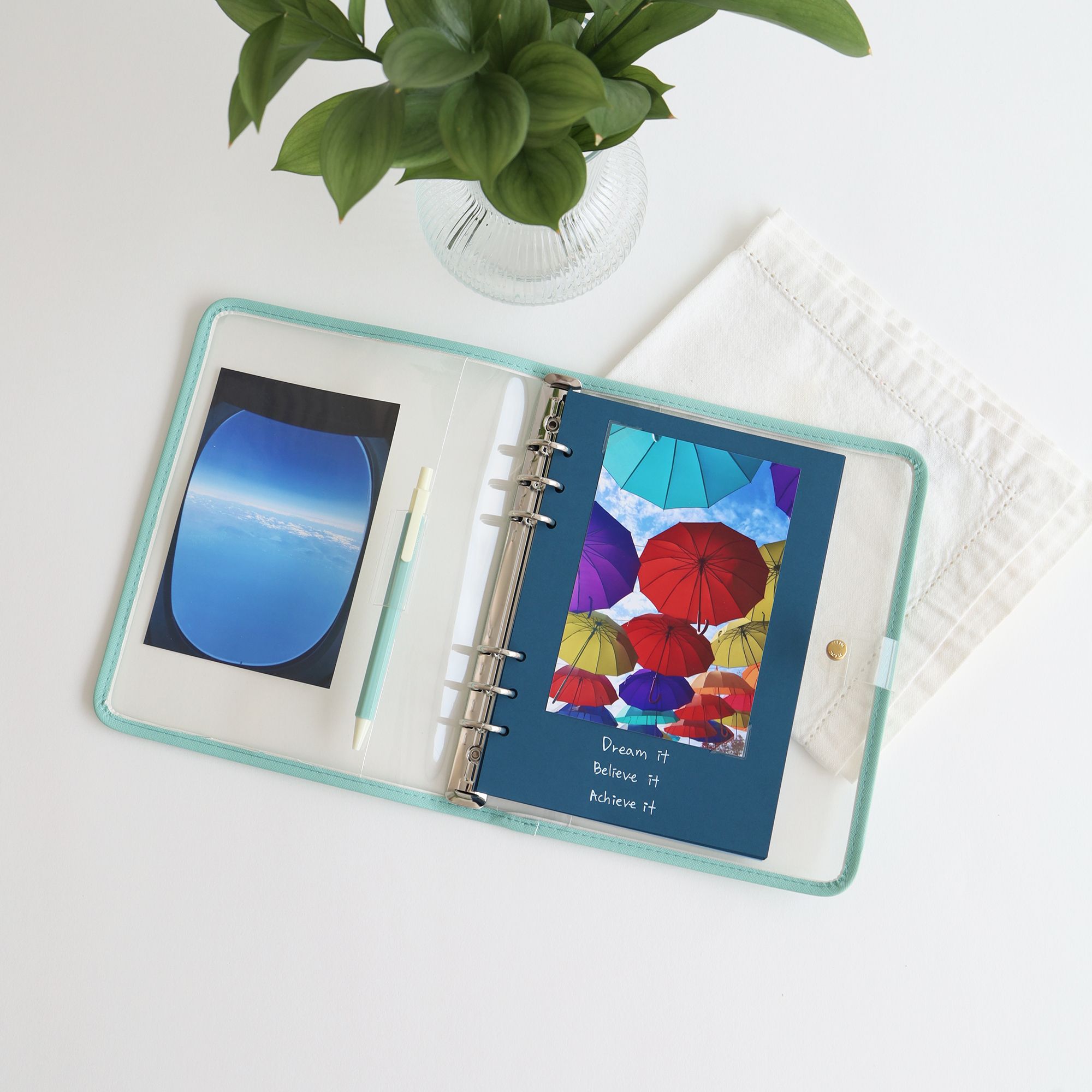 MochiThings: Small Corner Pocket Sticker