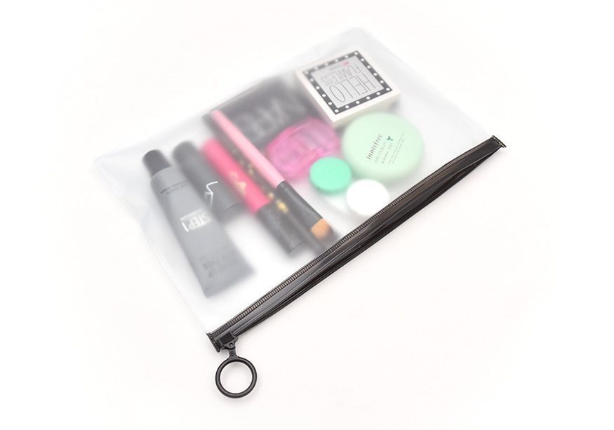 MochiThings: Simple PVC Ring Pouch