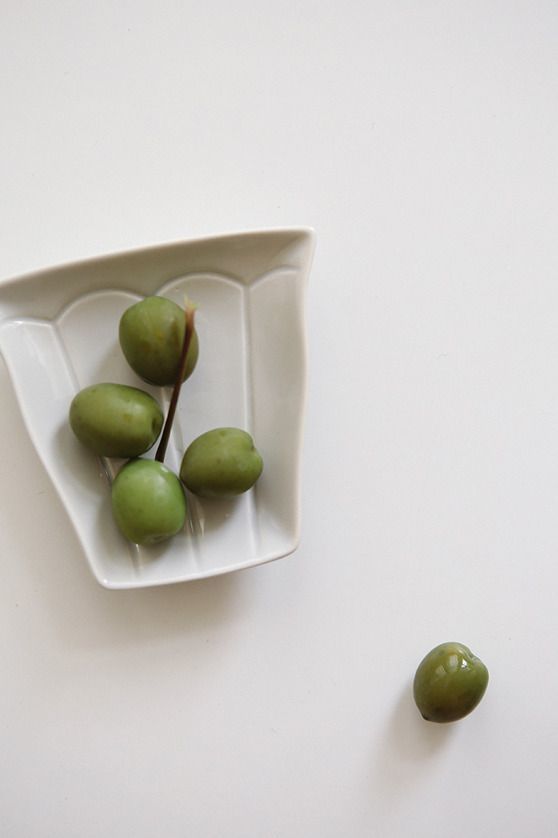 MochiThings: Small Cup Ceramic Dish