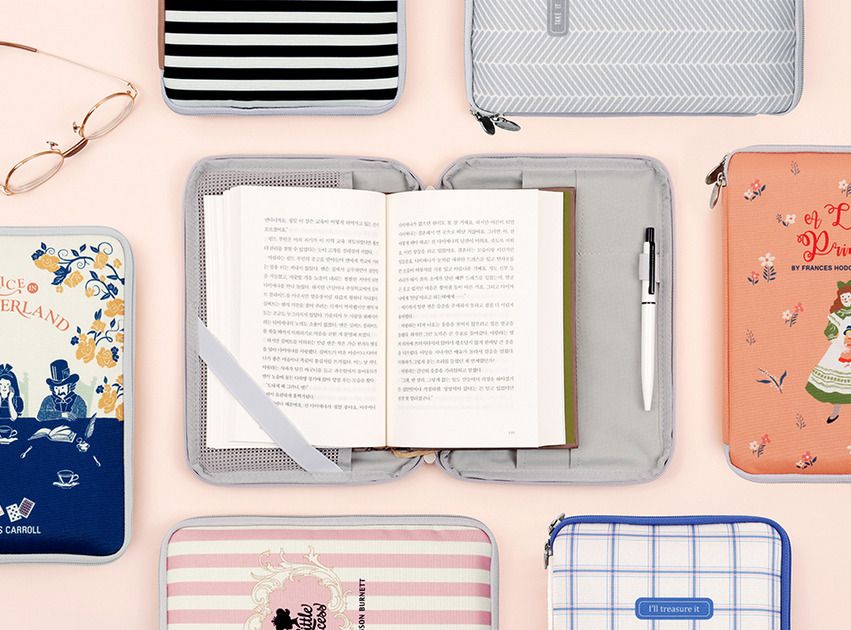 MochiThings: Cotton Book Pouch