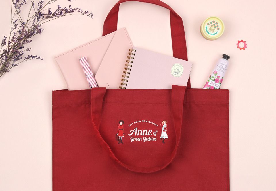 MochiThings: Literature Canvas Bag