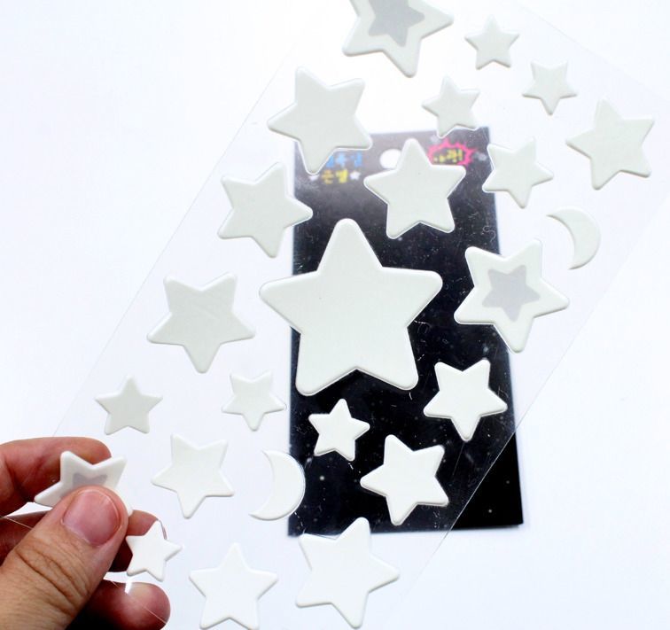 MochiThings: Big Star Glow in the Dark Sticker