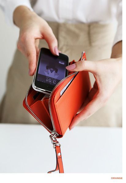 MochiThings: Zip Up Smartphone Wallet v2