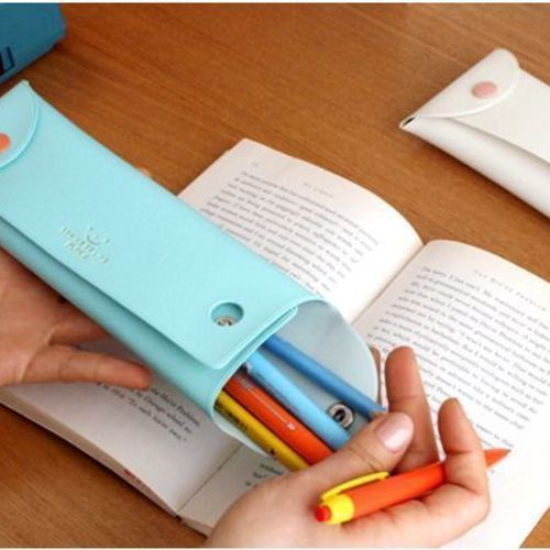 MochiThings: Button Folding Pen Case