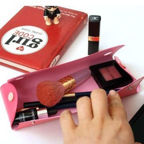 MochiThings: Button Folding Pen Case