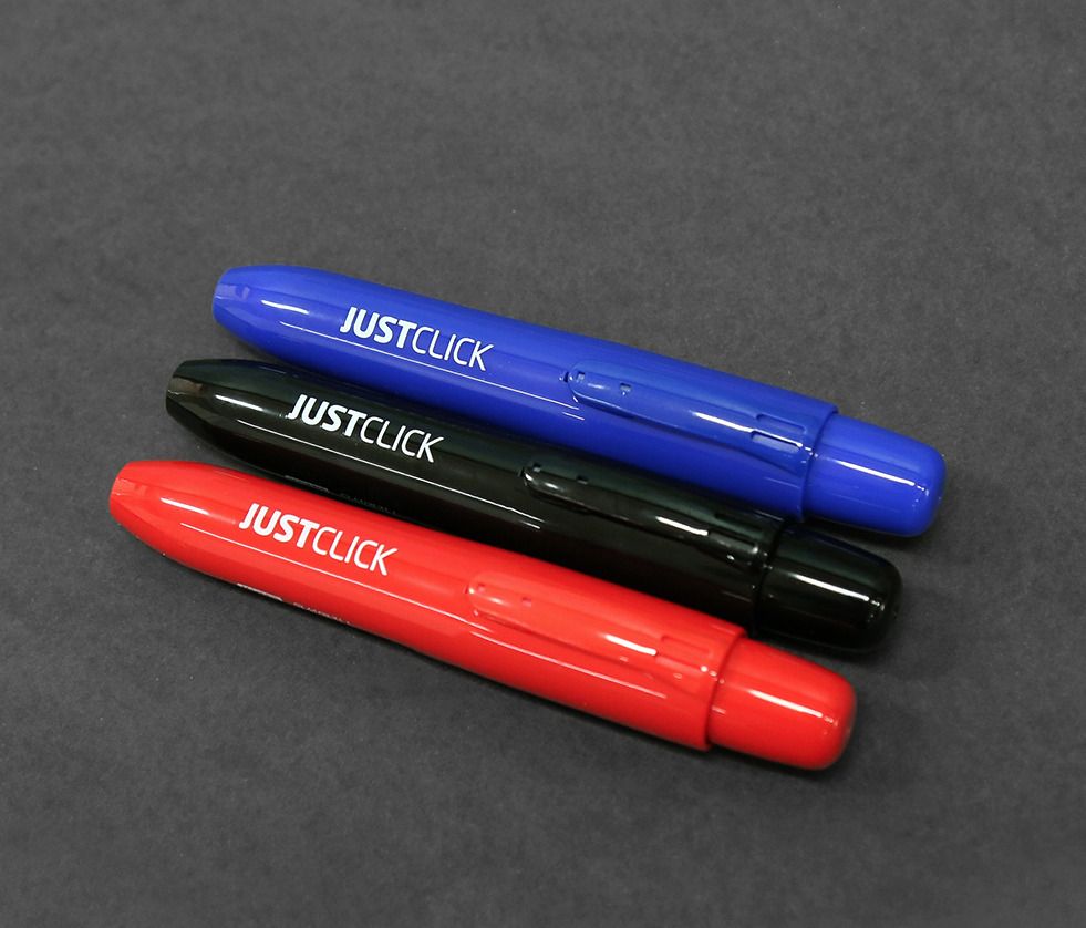 MochiThings: Retractable Permanent Marker