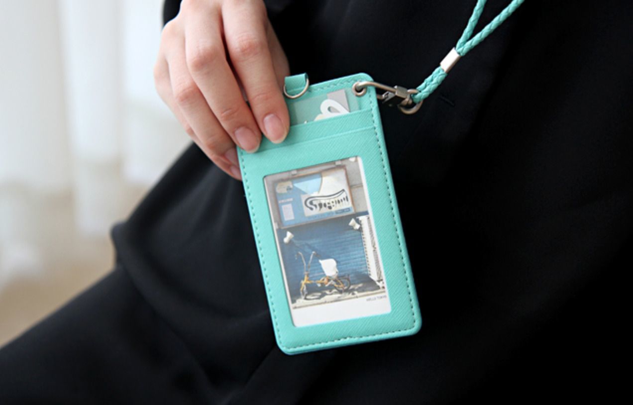 MochiThings: Dorothy & Alice Card Case & Neck Strap Set