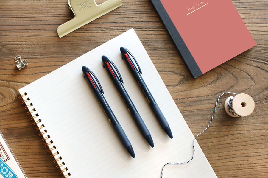 MochiThings: Literature 3 Color Pen