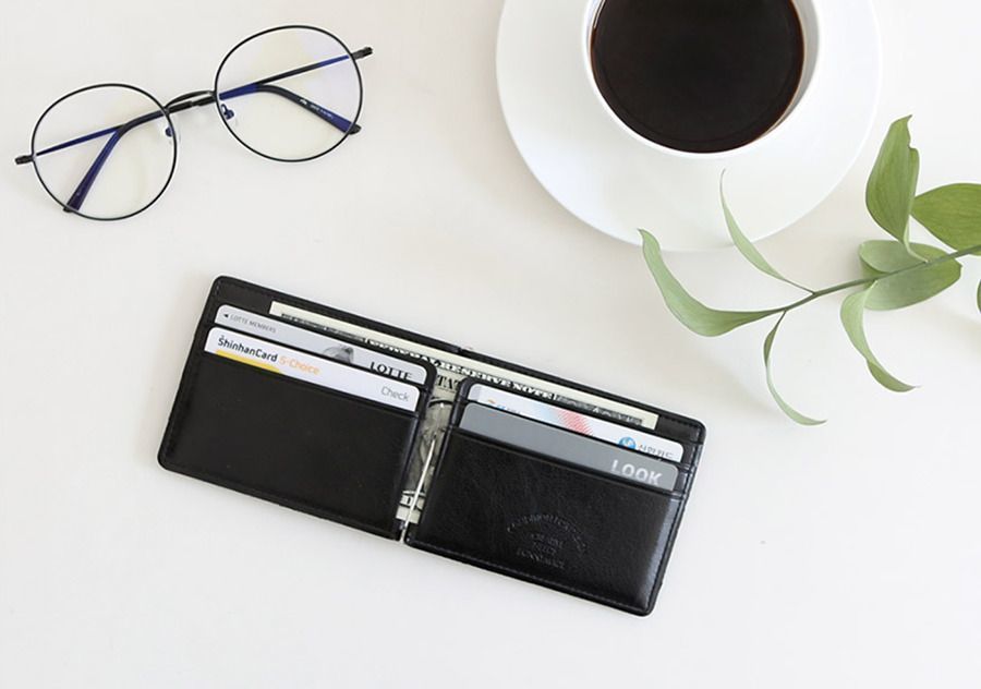 MochiThings: Simple Money Clip