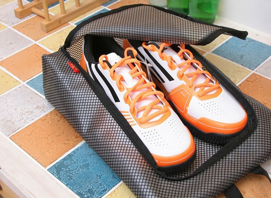 MochiThings: Fun Mesh Shoe Bag