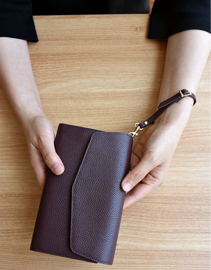 MochiThings: Genuine Leather Card Wallet Strap