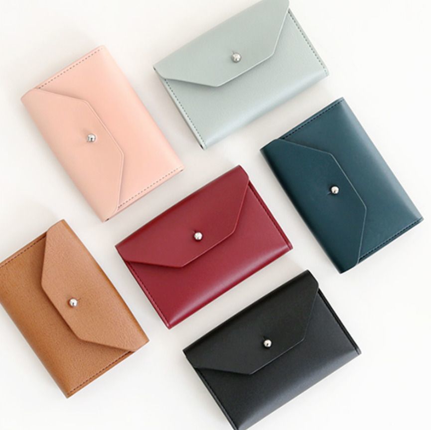 MochiThings: Simple Foldable Card Pouch