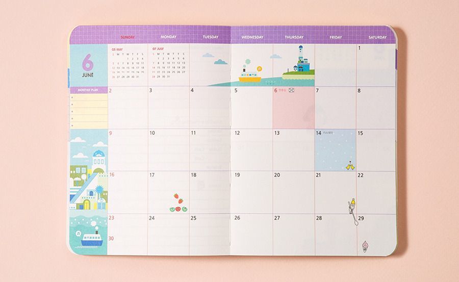 MochiThings: 2019 Hello Coco Diary Planner