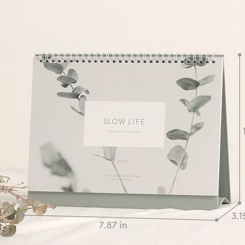 MochiThings: 2019 Slow Life Desk Calendar