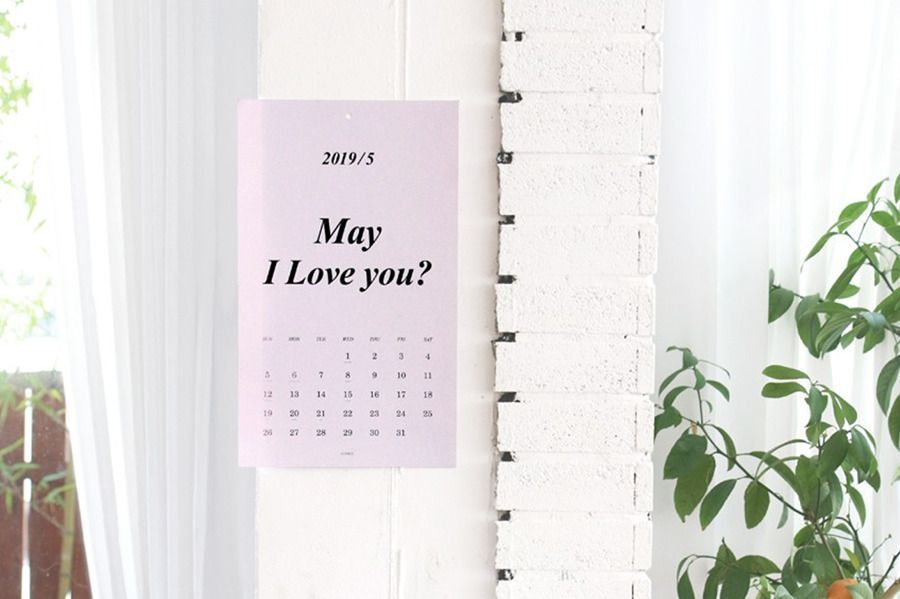 MochiThings: 2019 Simple Poster Calendar