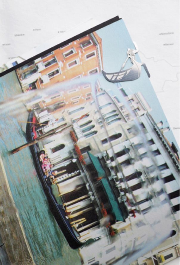 MochiThings: Europe Travel Bookmark