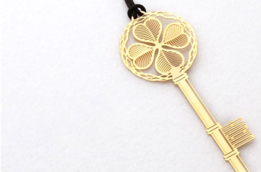 MochiThings: Golden Clover Key Bookmark