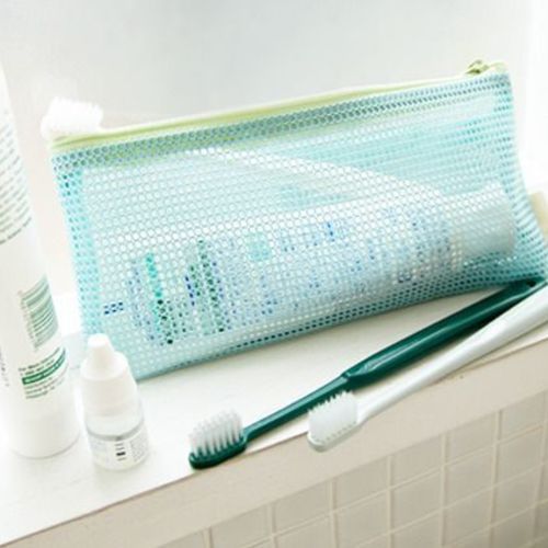 MochiThings: Mesh Slim Pouch