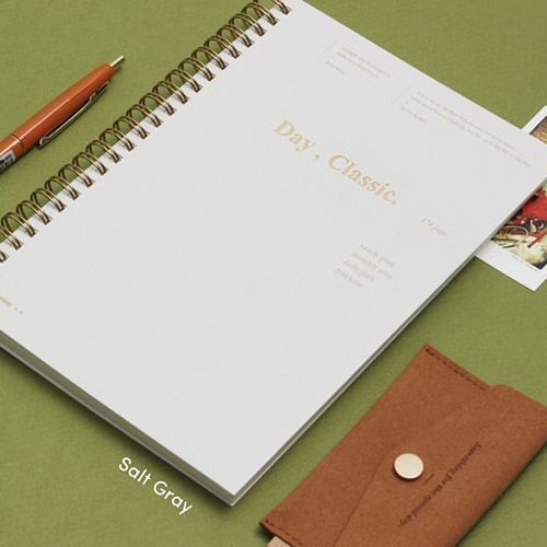 MochiThings: Classic Spiral Daily Planner