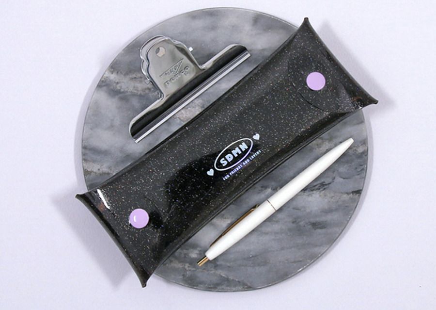 MochiThings: Twinkle Folding Pen Case