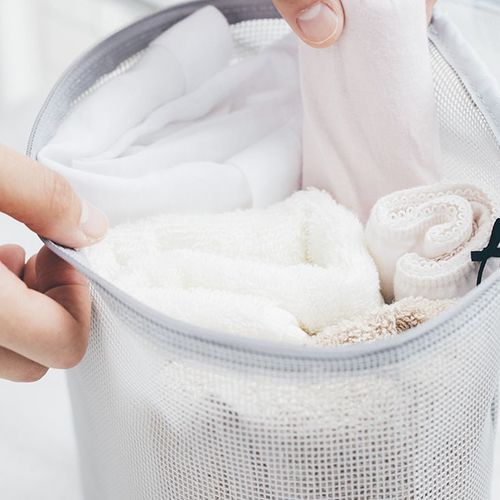 MochiThings: Mesh Spa Bag