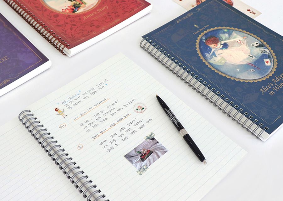 MochiThings: Classic Story Lined Notebook