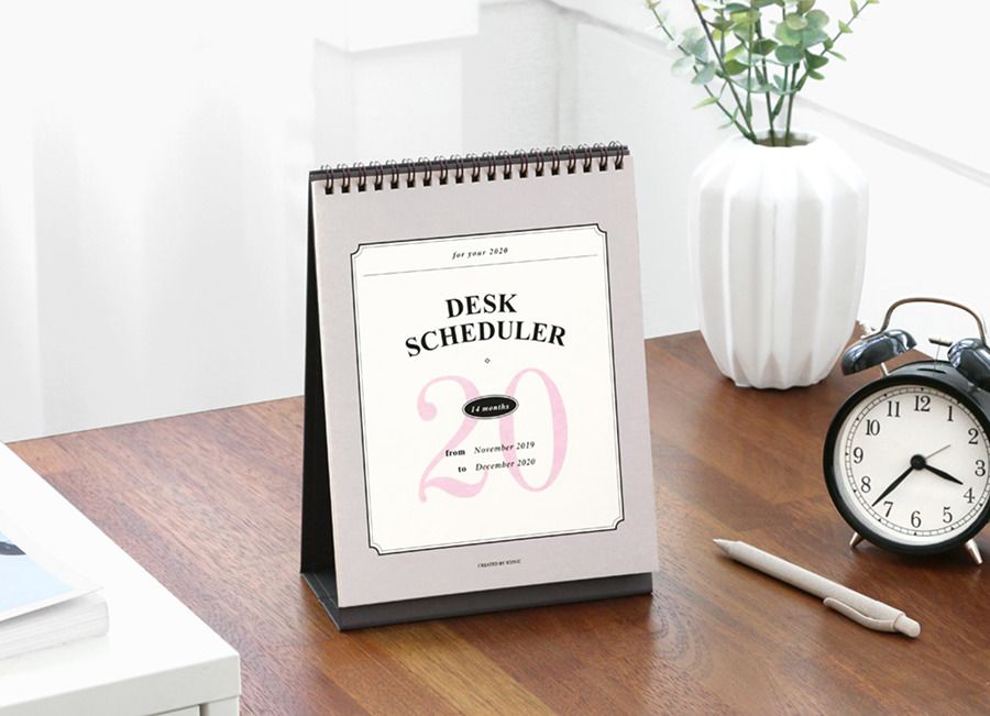 MochiThings: 2020 Desk Scheduler