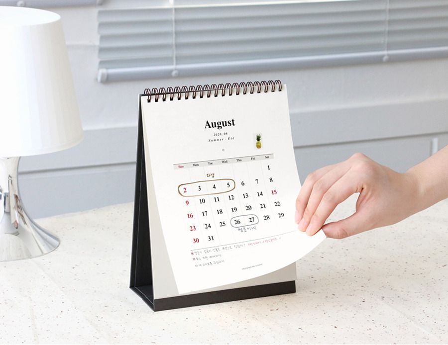 MochiThings: 2020 Desk Scheduler