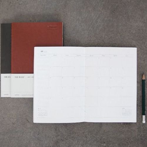 MochiThings: Large Basic Monthly Planner