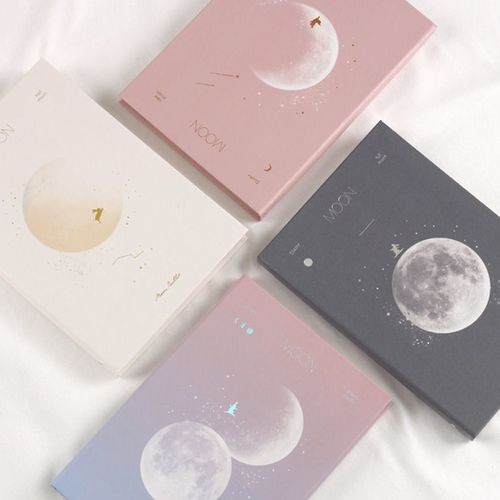 MochiThings: Moon Hardcover Weekly Planner (Special Edition)
