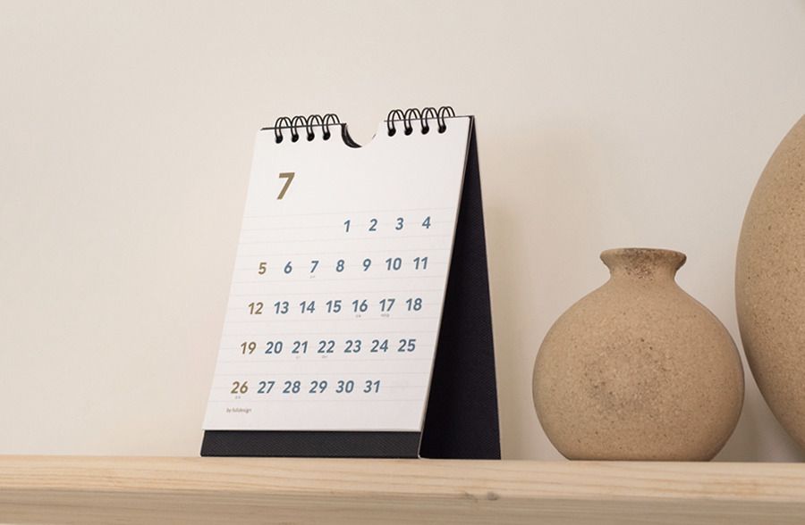 MochiThings: 2020 Mini Basic Wall Calendar