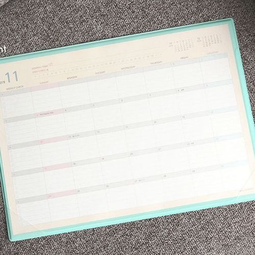 MochiThings: 2020 Monthly Desk Planner