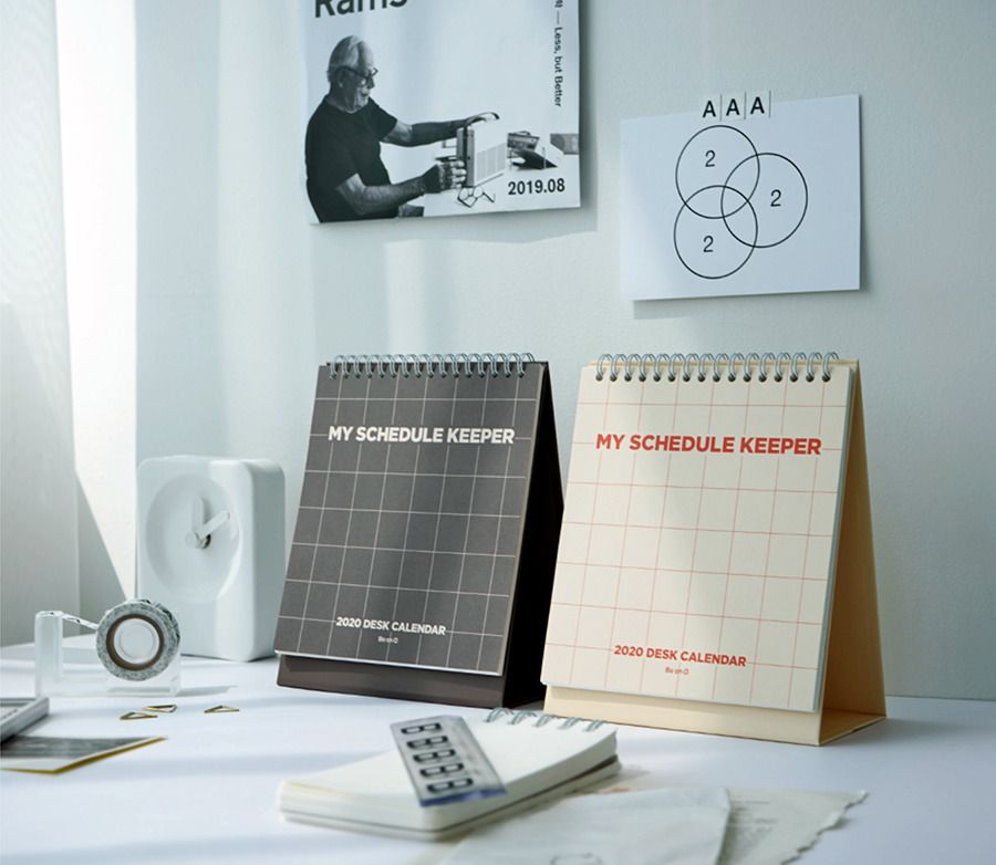 MochiThings: 2020 My Schedule Keeper Desk Calendar