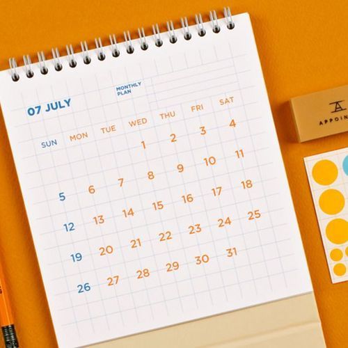 MochiThings: 2020 My Schedule Keeper Desk Calendar