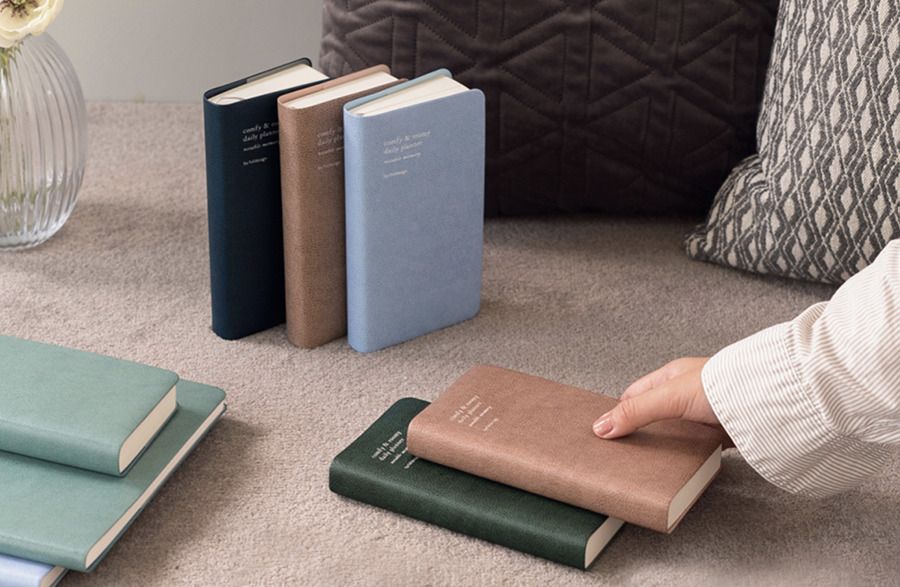 MochiThings: 2020 Comfy & Roomy Daily Planner