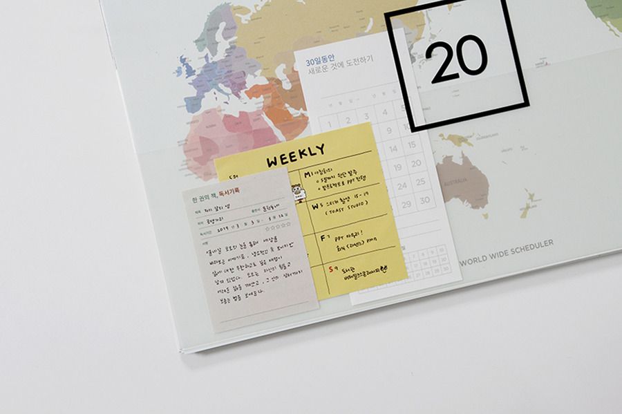 MochiThings: 2020 Large Worldwide Desk Scheduler