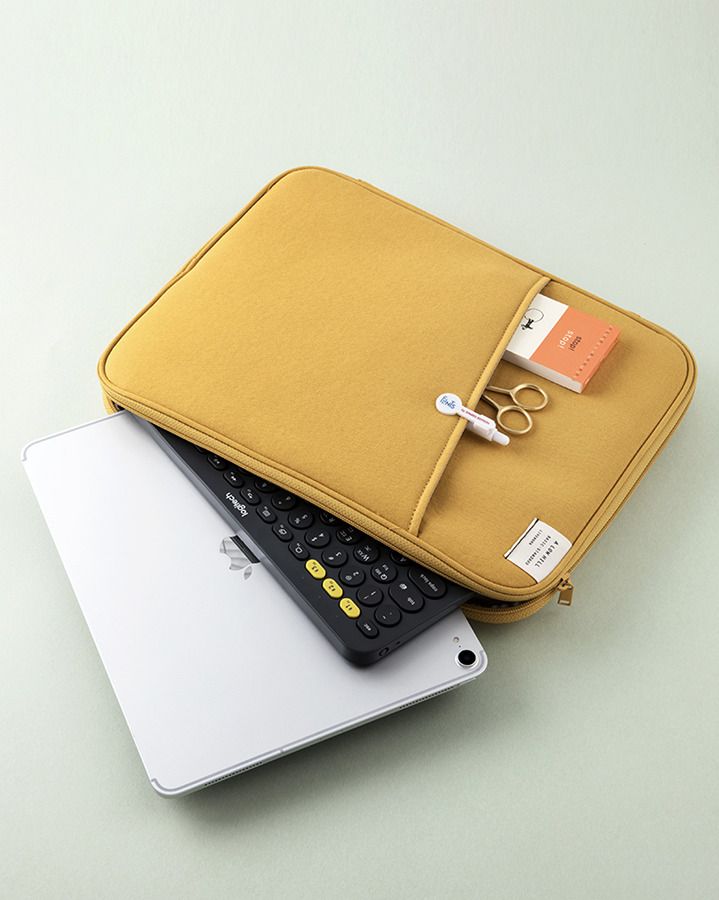 MochiThings: A Low Hill 13in. Laptop Pouch v2
