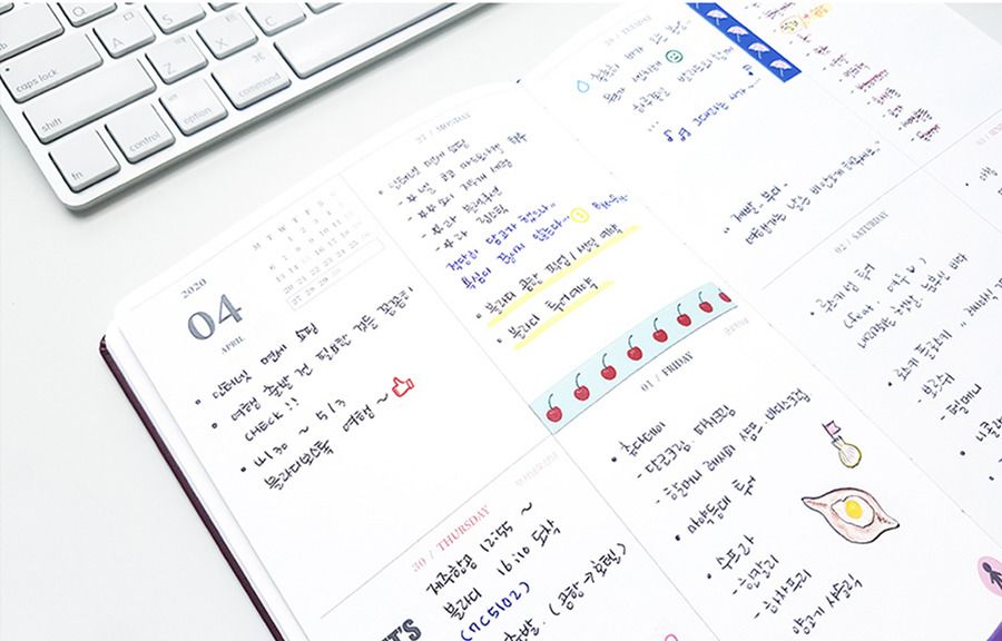 MochiThings: 2020 Mon Journal Weekly Planner