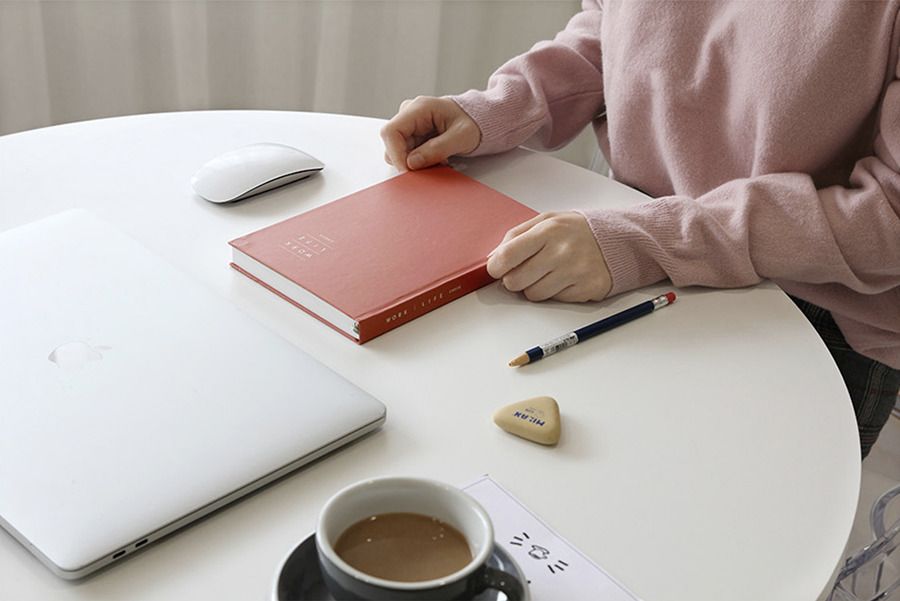 MochiThings: 365 Days Daily Checklist Planner