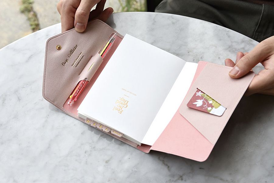 MochiThings: 2020 Leather Diary Wallet