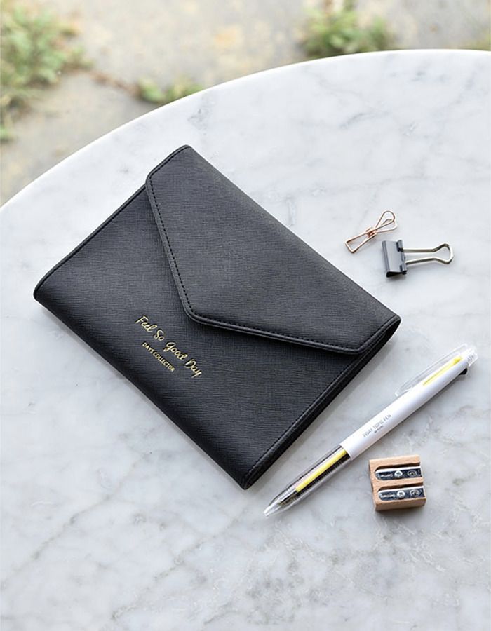 MochiThings: 2020 Leather Diary Wallet