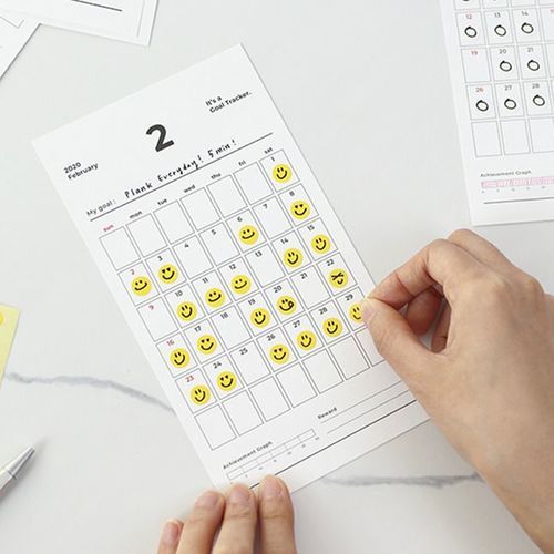 MochiThings: 2020 Goal Tracking Calendar Sheets