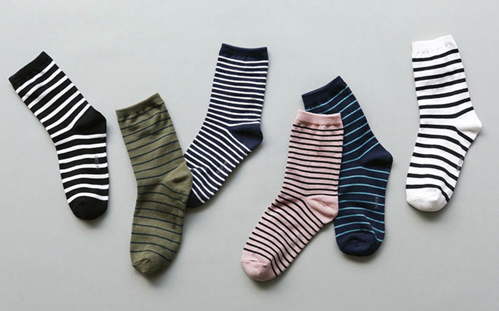 MochiThings: Stripe Pattern Women Socks