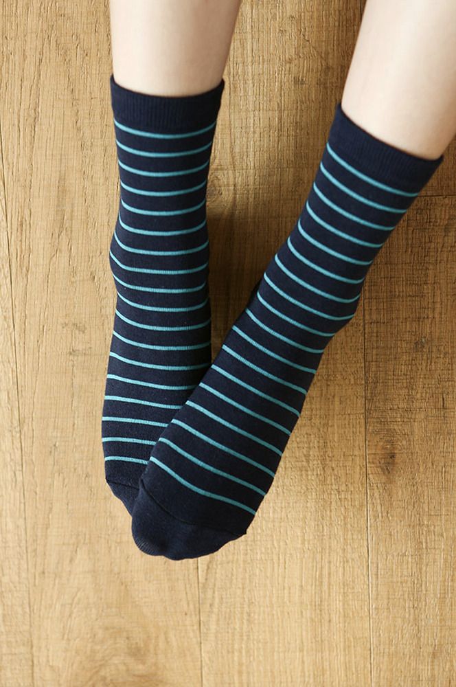 MochiThings: Stripe Pattern Women Socks