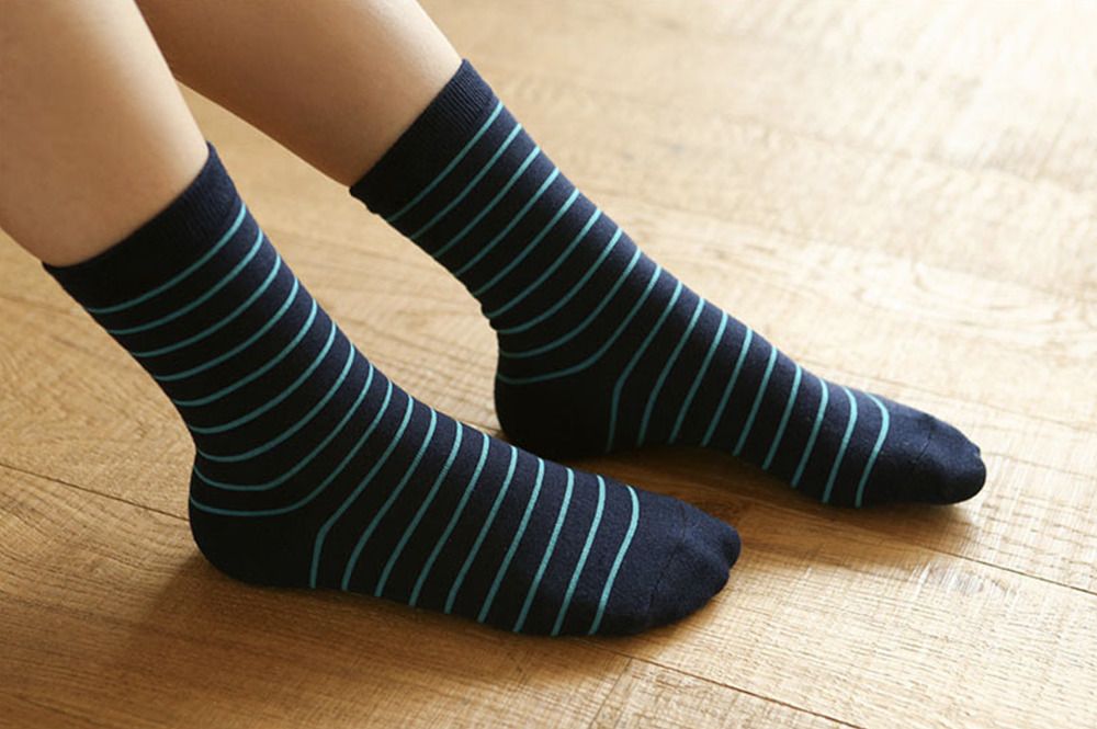 MochiThings: Stripe Pattern Women Socks