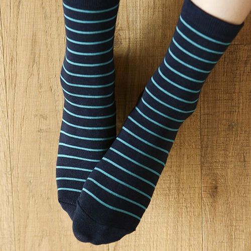 MochiThings: Stripe Pattern Women Socks